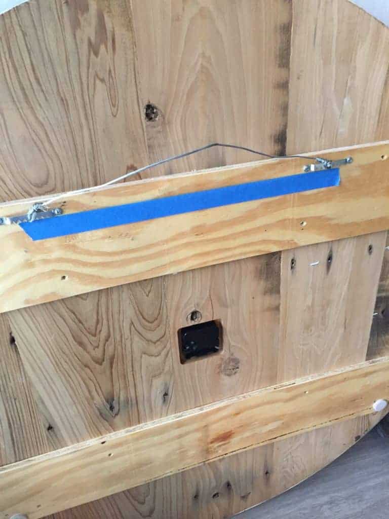 Two Easy Picture Hanging Tips Everyone Should know