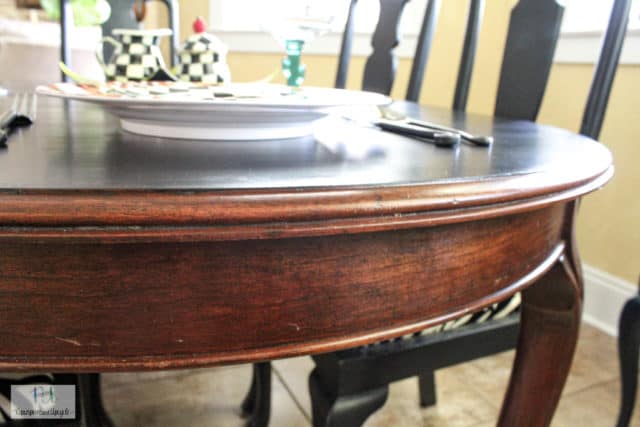 How to Chalk Paint a Table Top to Last