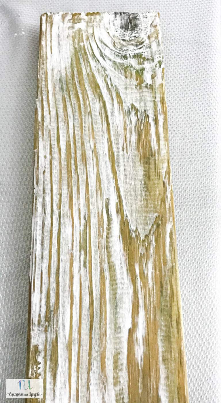 How to Create the Weathered Barn Wood look with New Wood