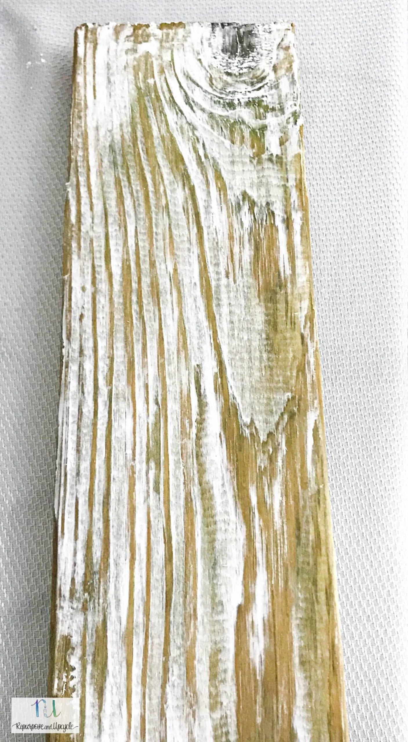 How to Create the Weathered Barn Wood look with New Wood