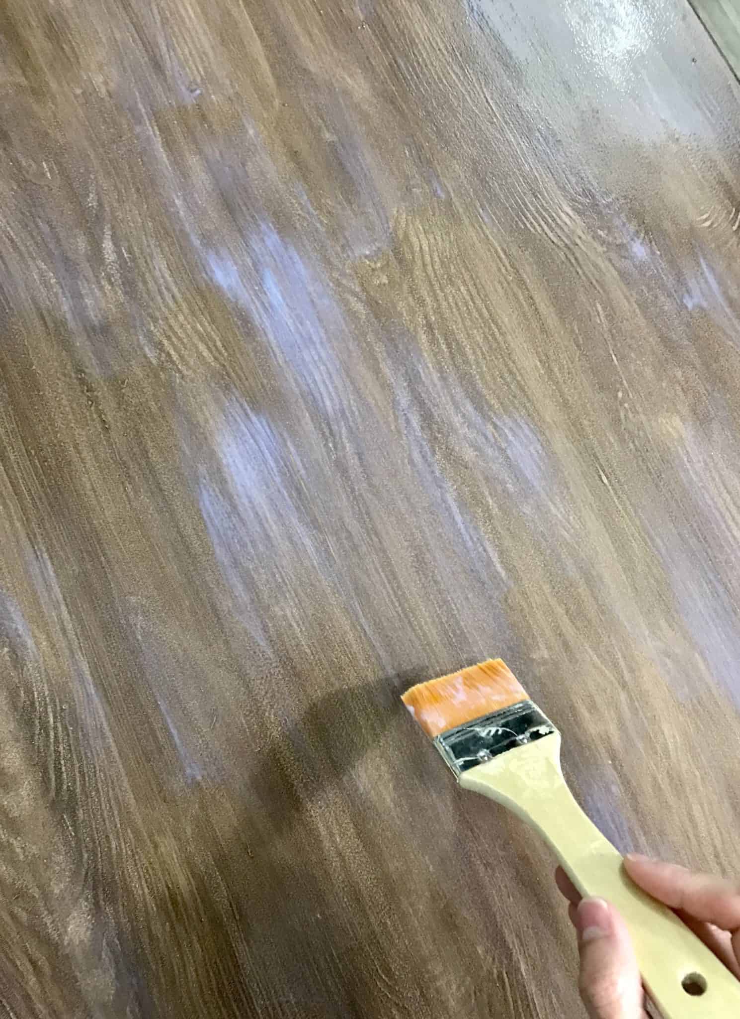 How to use Retique It Liquid Wood with a Folding Table Makeover