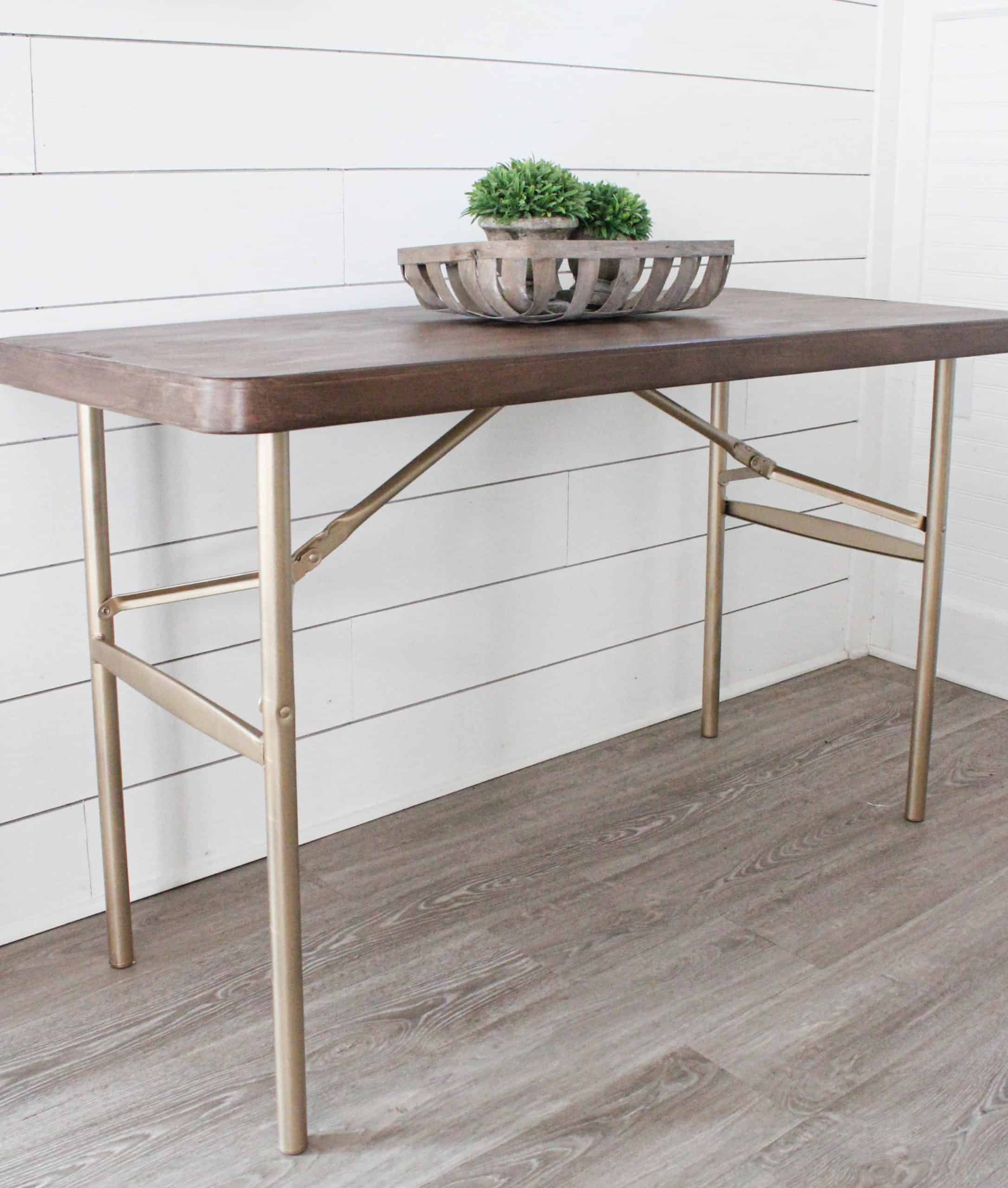How to use Retique It Liquid Wood with a Folding Table Makeover