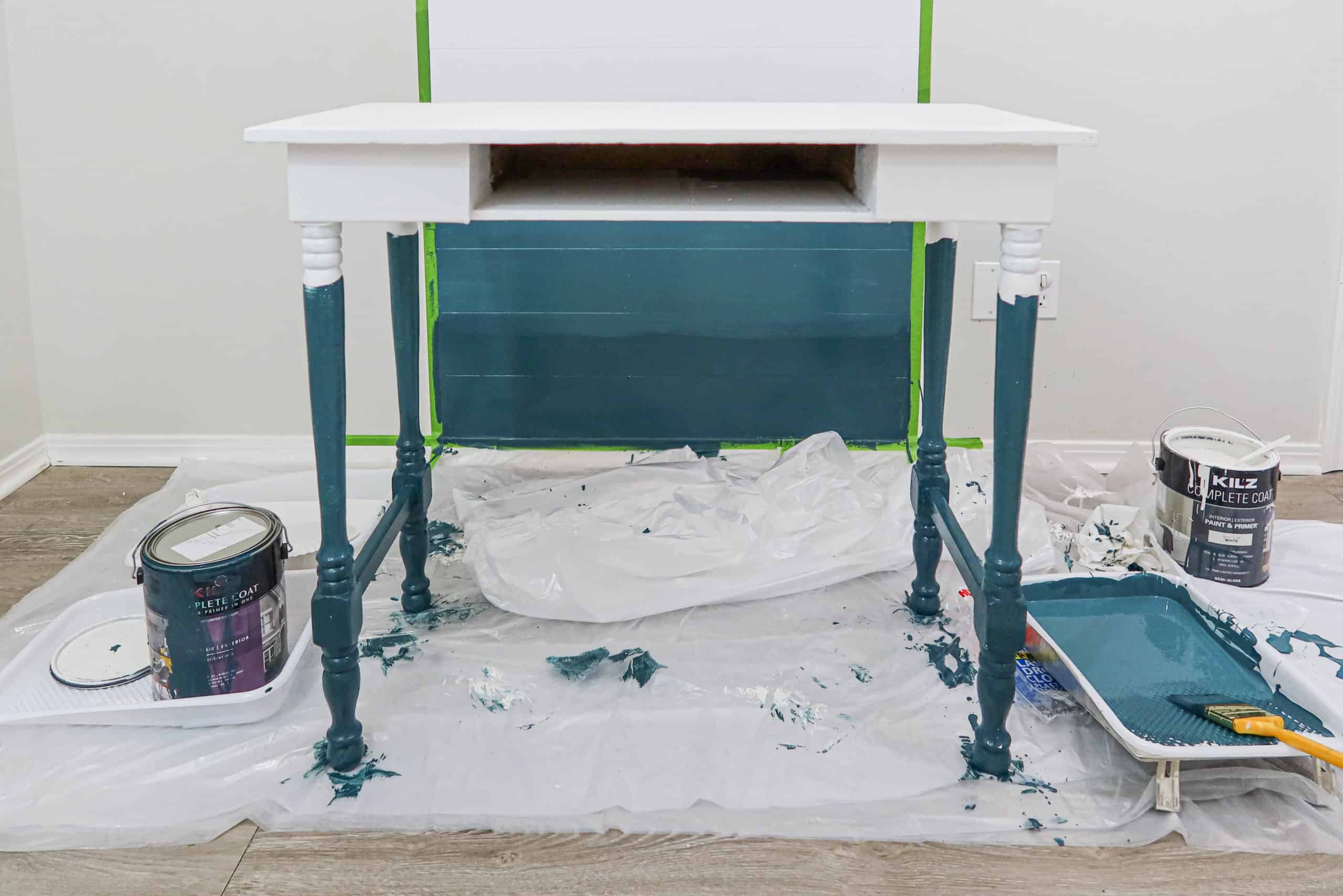 How to Create an Ombre Paint Effect Accent Wall with a Desk