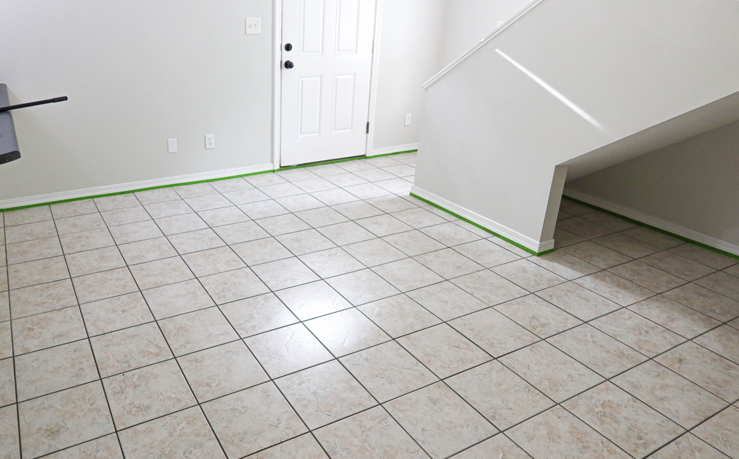 Using Rust-Oleum Home Floor Coating to Paint Outdated Tile Floor