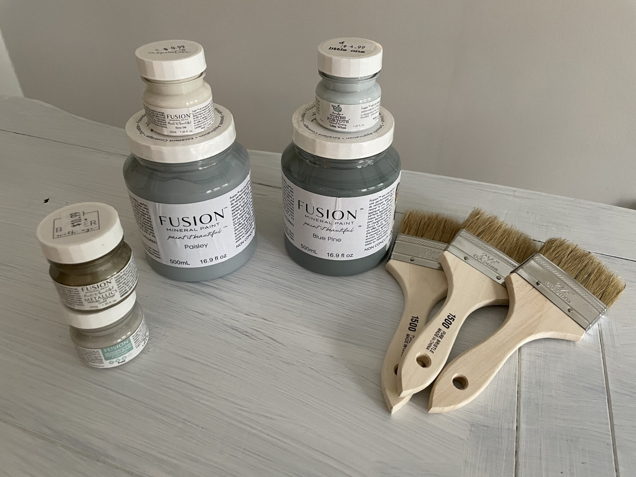 Painting a Buffet with Faded Blues and a Cross Hatching Technique