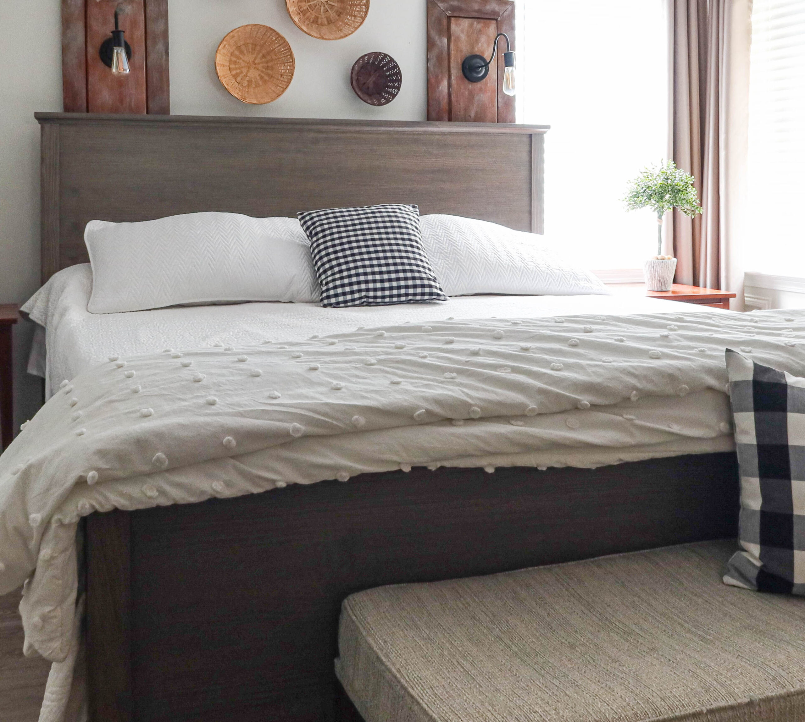 Tinting Polyurethane with dye and paint to create a custom color finish