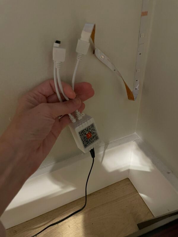 How to Hang LED Lights in the Bedroom: A Step-by-Step Guide