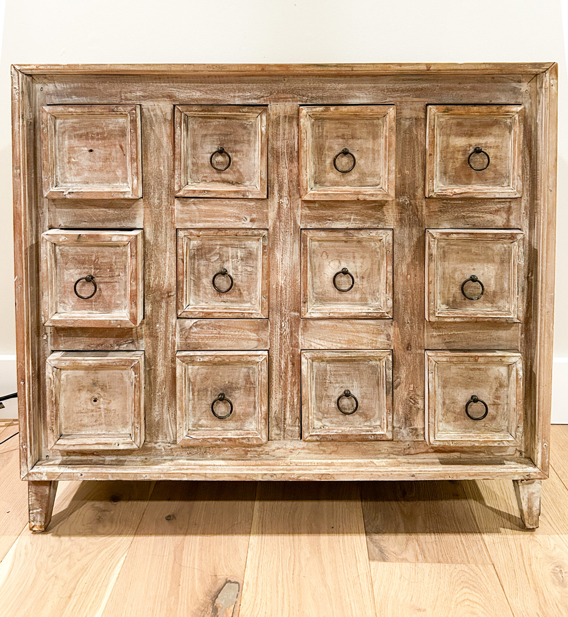 Cabinet Makeover with Heirloom Tradition All-In-One Stain Toasted Oak