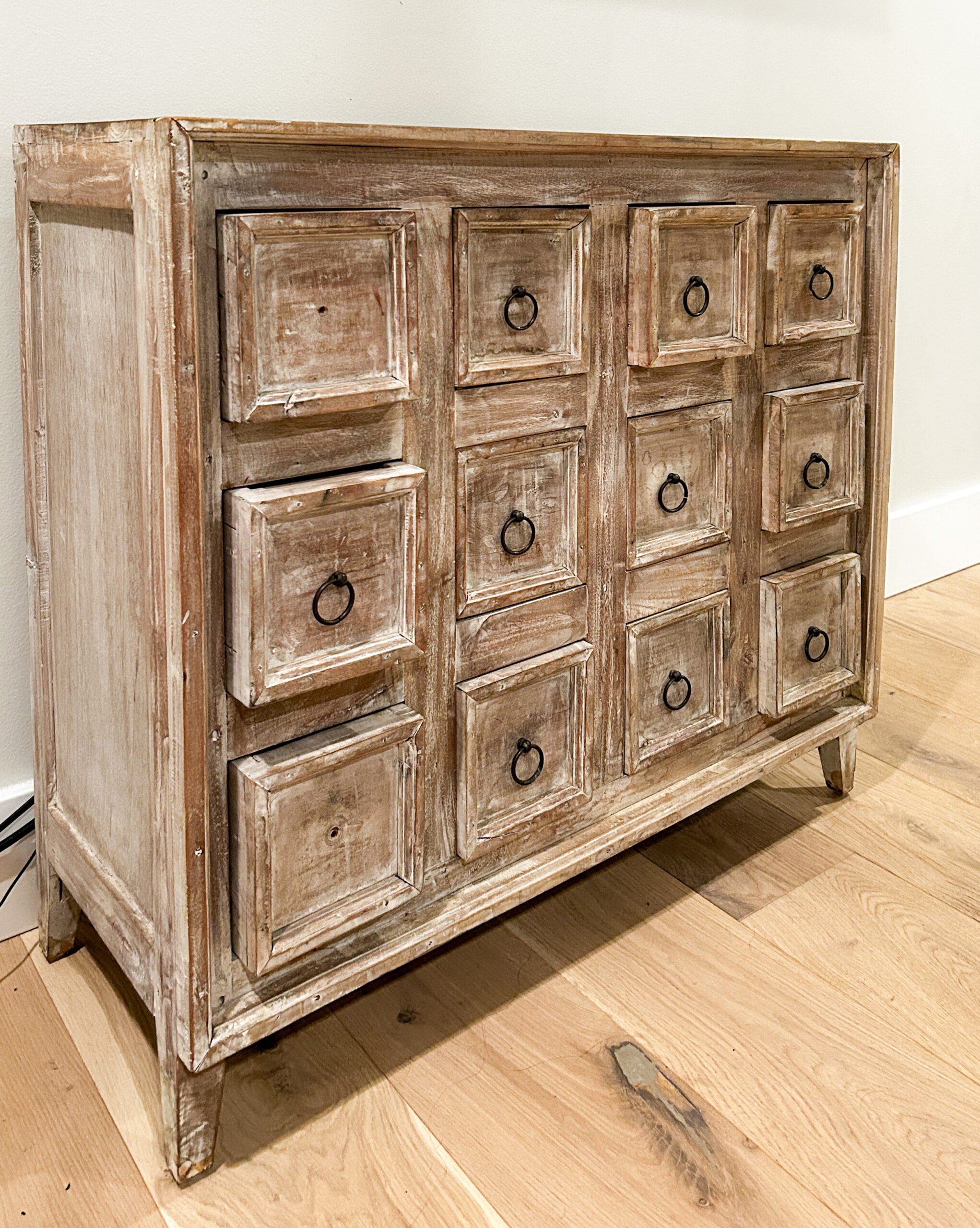 Cabinet Makeover with Heirloom Tradition All-In-One Stain Toasted Oak