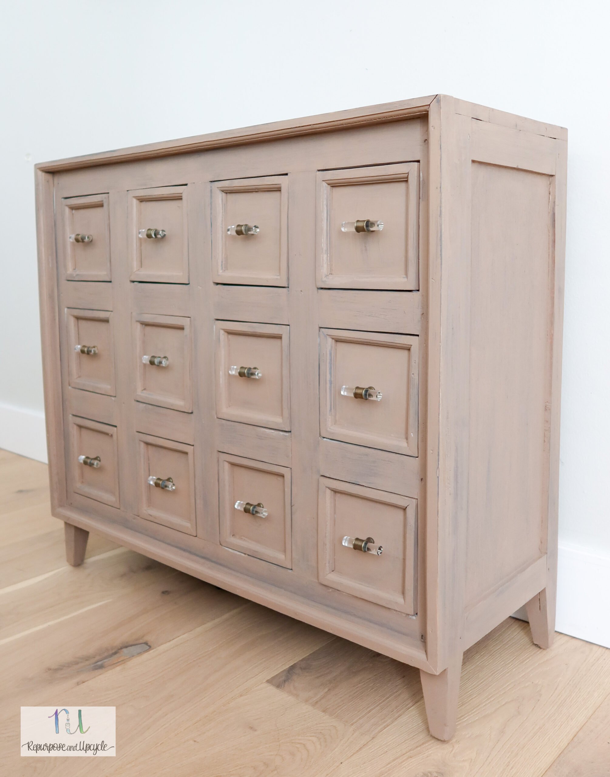 Cabinet Makeover with Heirloom Tradition All-In-One Stain Toasted Oak